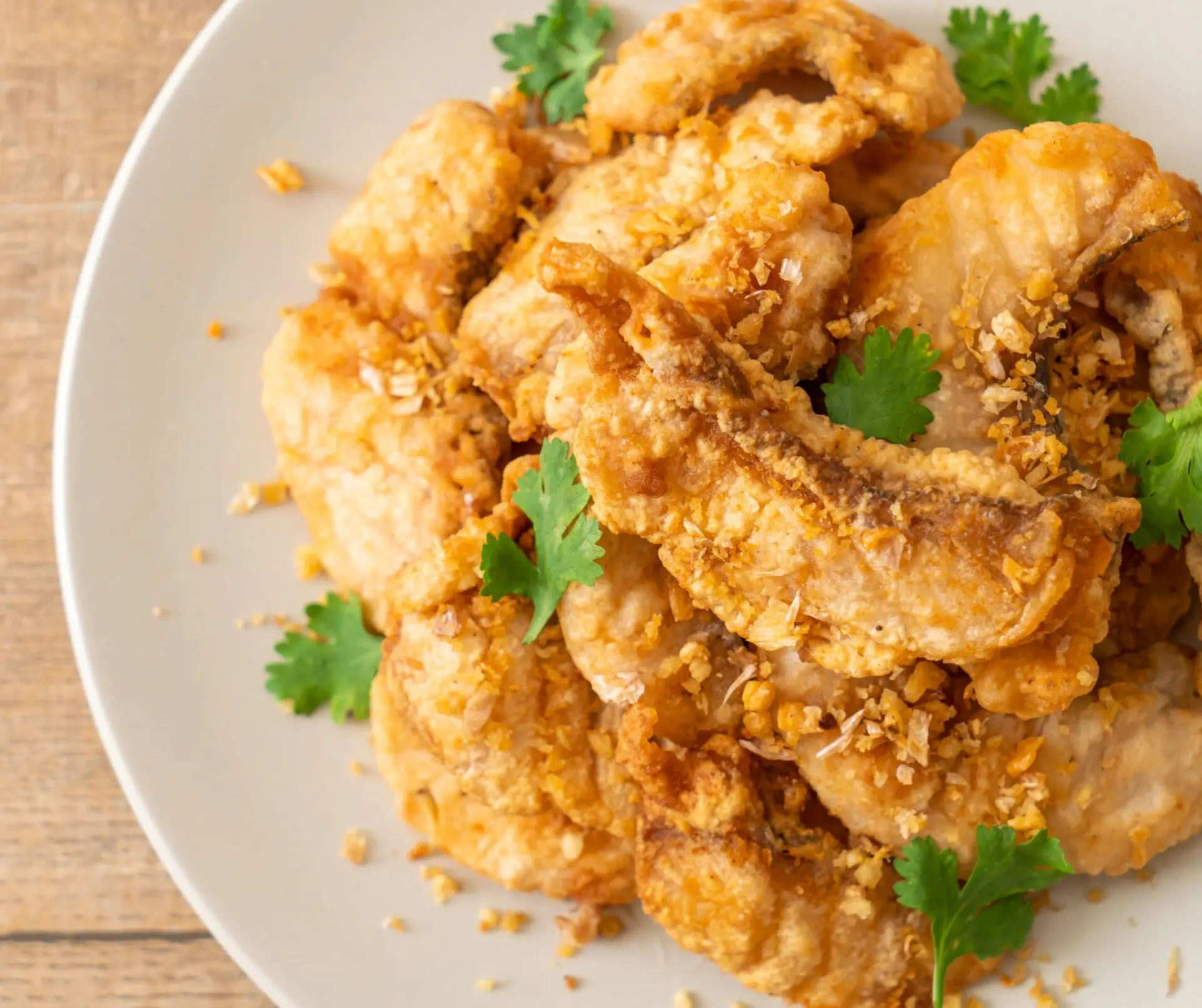 Crispy Fried Fish with Garlic - MealMaps
